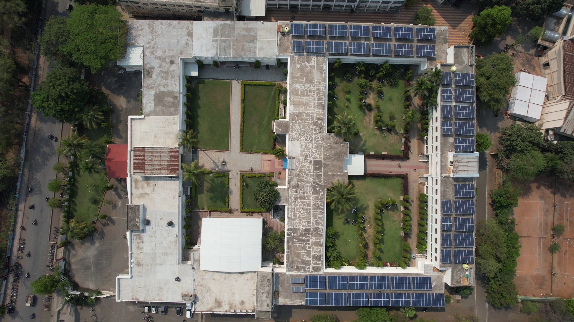 Yeshwant Mahavidhyalaya, Nanded - Home